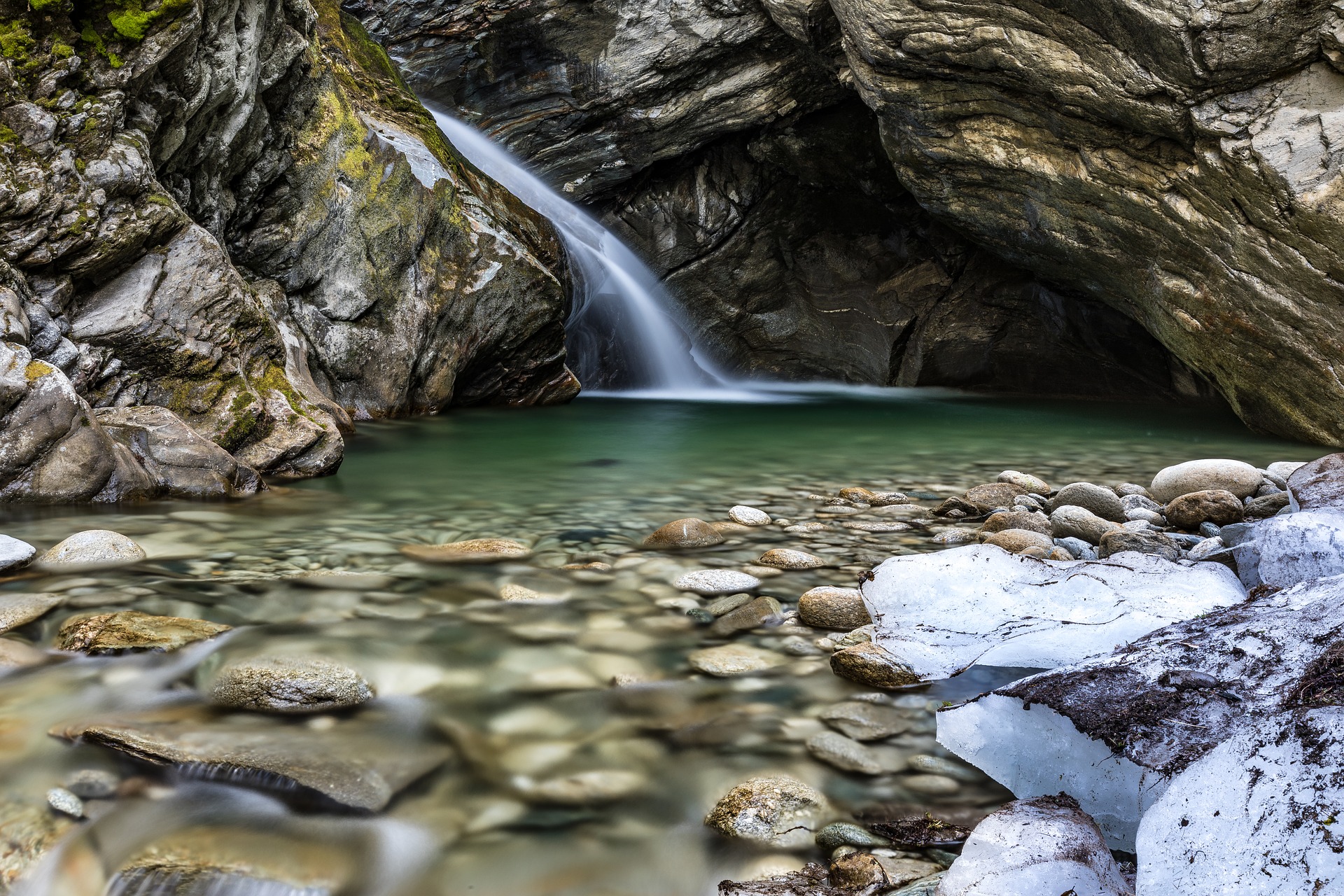 „Gischt in Sicht" – Österreichs schönste Wasserfälle | Blühendes Österreich